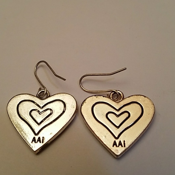 AAI | Jewelry | Cute Paper Doll Aai Pink Heart Shaped Earrings Ser ...